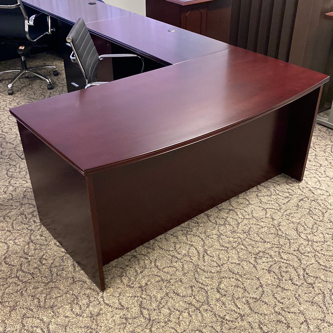 Desks – Office Furniture Factory