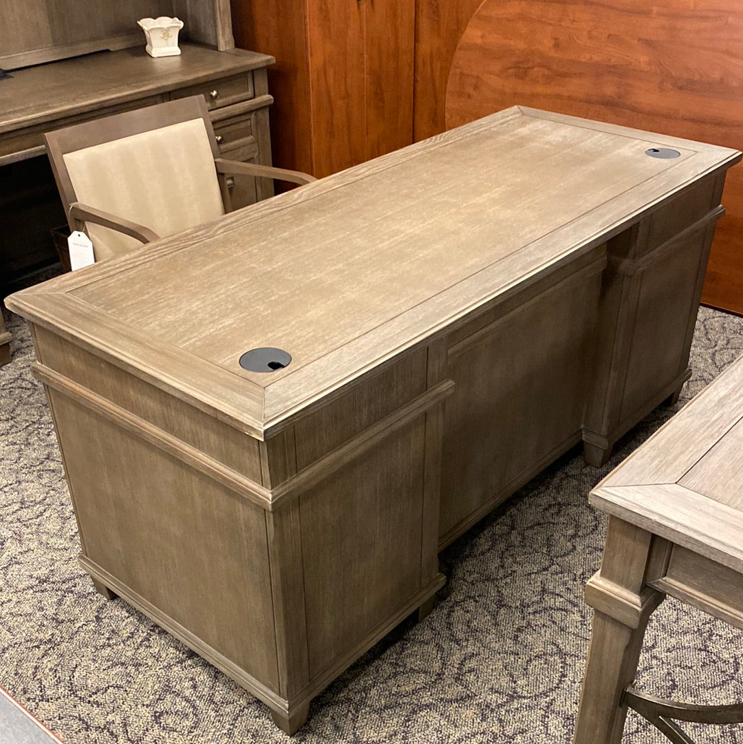 Desks – Page 2 – Office Furniture Factory